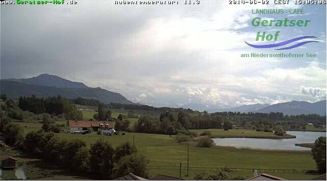 Webcam mit Blick nach Waltenhofen mit der Allgäuer Bergwelt | Montaregio